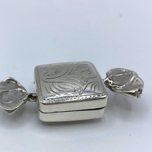Art | Pretty Birmingham Hallmarked Sterling Silver Sweet Shaped Box ...